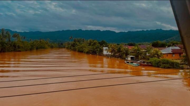 AIR SUNGAI SAGEA DI HALMAHERA TENGAH KEMBALI TERCEMAR DIDUGA KARENA ...